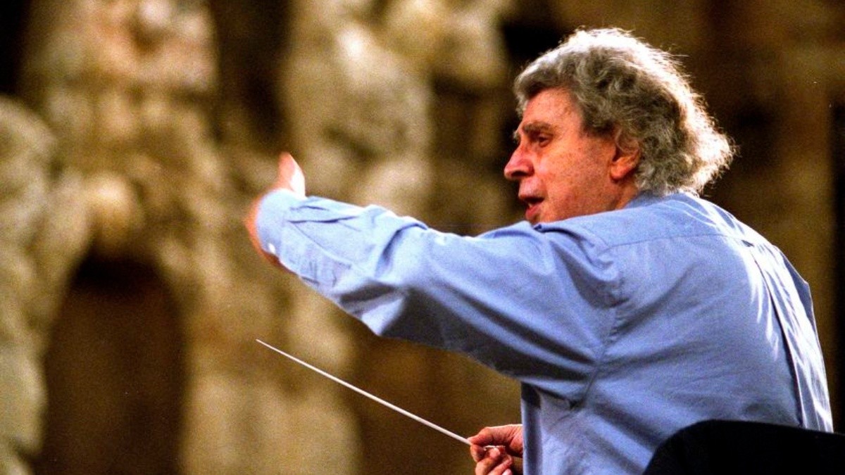 mikis_theodorakis – Periodismo de Datos y Fact-Checking